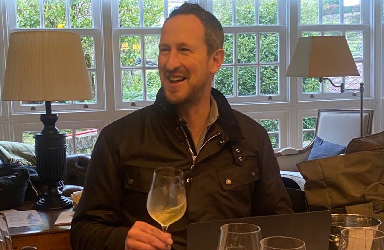 EL MASTER OF WINE, ESCRITOR Y LOCUTOR GALARDONADO INGLÉS, PETER RICHARDS, SE ENRIQUECE DEL ...